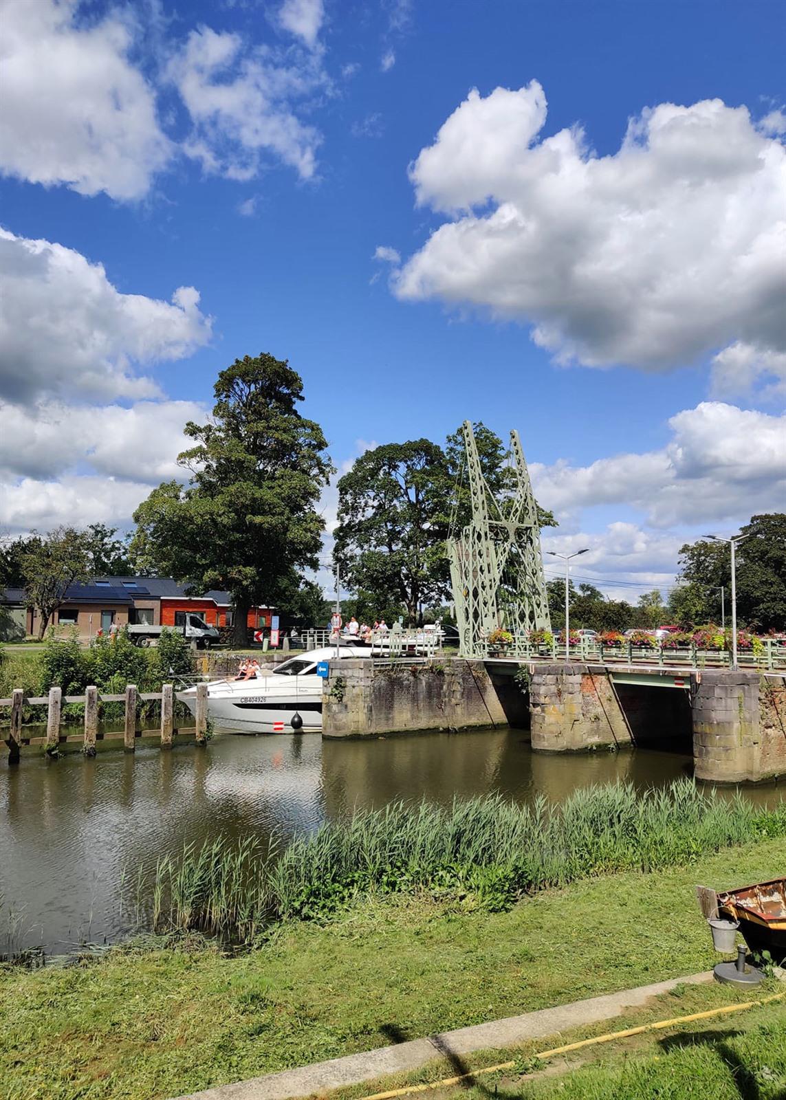 Ooidonk wandelroute: langs het kasteel en de Oude Leie + kaartje