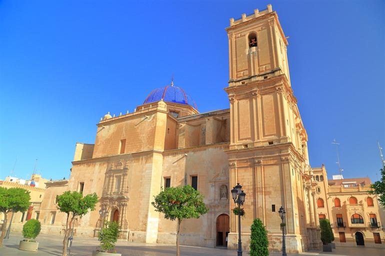Dé 10 x mooiste bezienswaardigheden in Elche / Elx