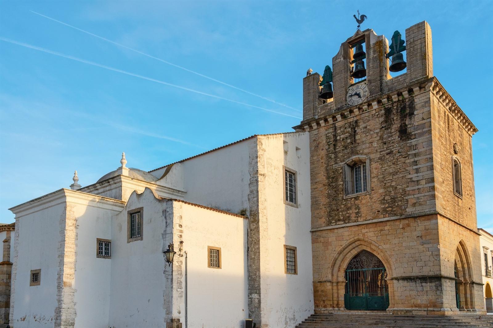 Dé 10 x bezienswaardigheden van Faro! Info, tips & fotos