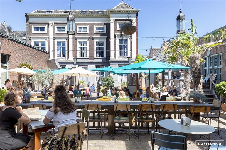 16 mooiste bezienswaardigheden Delft: Wat zien & doen in 48u?